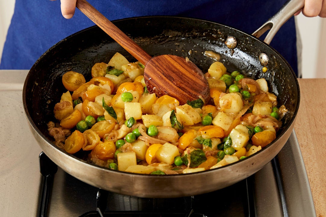 Recipe: Seared Chicken & Vegetable Ragoût with Cherry Tomatoes, English ...